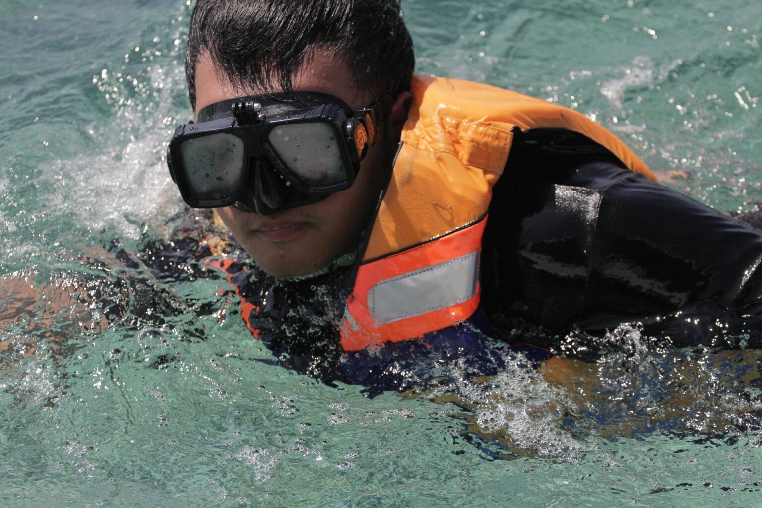 Diving Experiences - Manta Lodge Hotel and Dive Centre